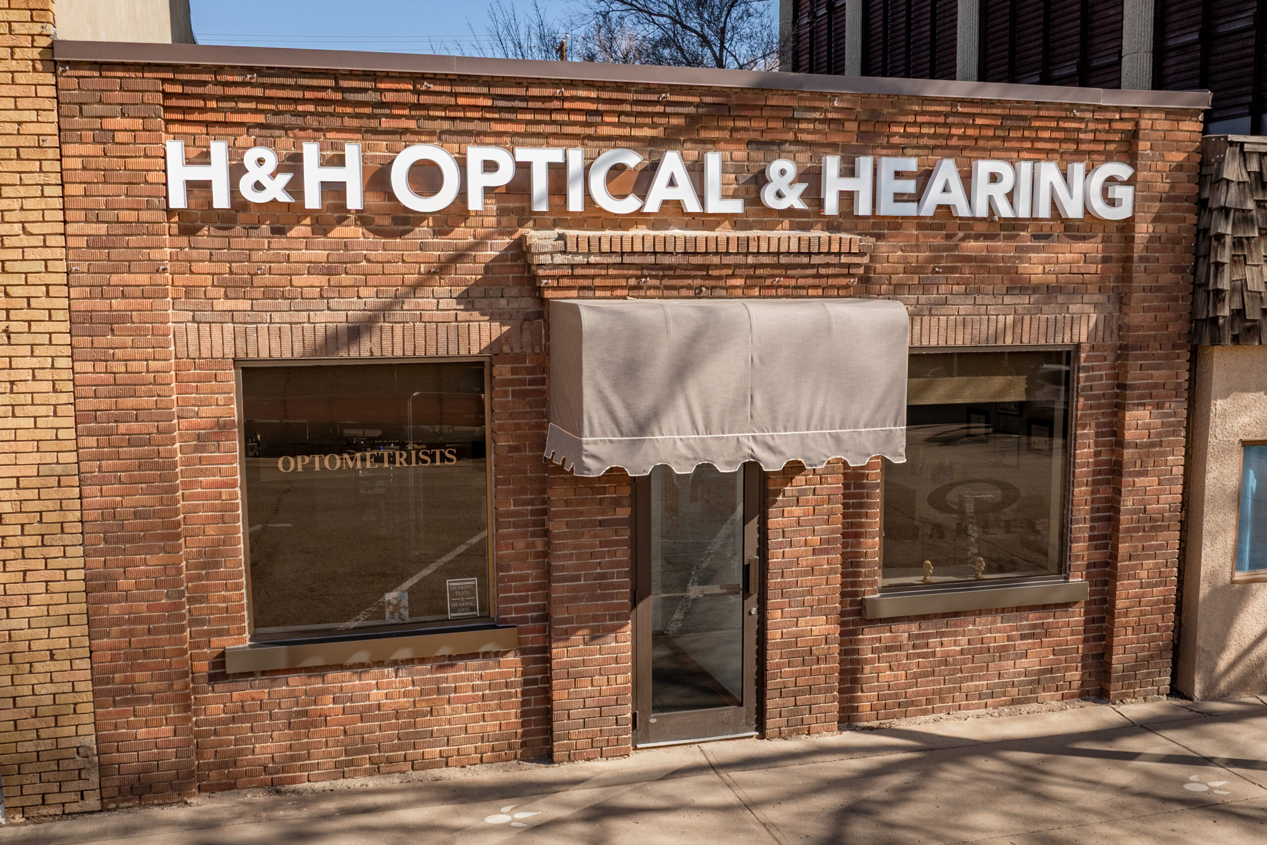 About H&H Optical & Hearing Centre